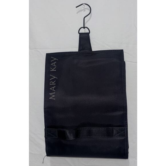 Mary Kay | Bags | Mary Kay Travel Roll Up Bag Black And Pink Hanging ...